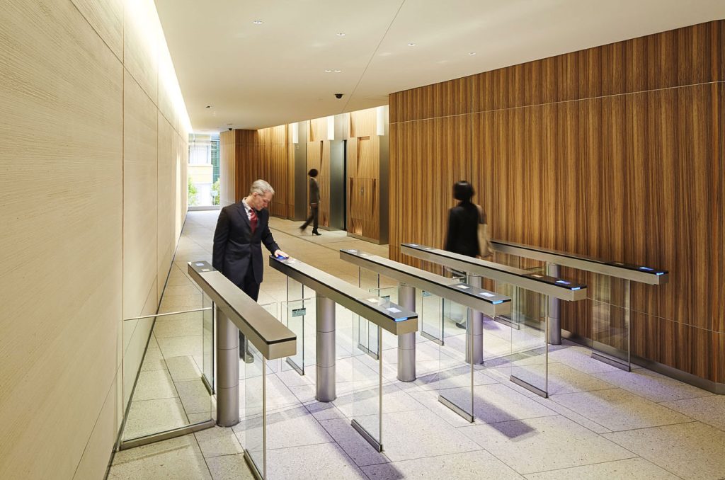 施設紹介 - Tri-Seven Roppongi